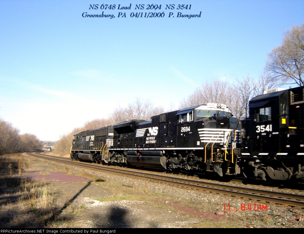 NS 6748 SD60I NS 2496 SD70M-2 NS 3541 B32-8 04/11/2006